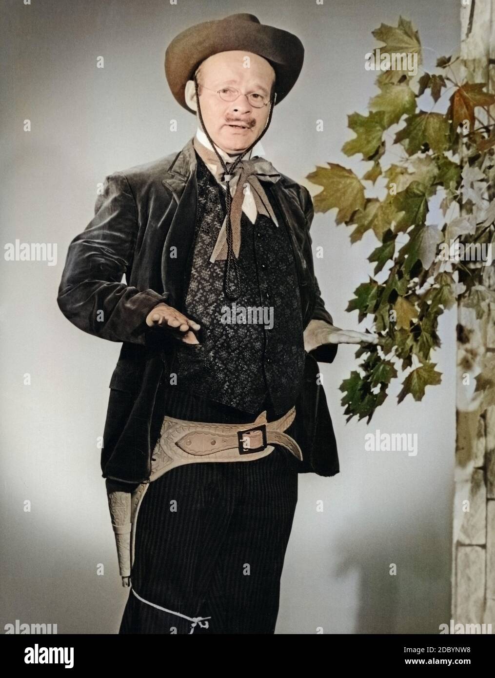 Ralf Wolter, deutscher Schauspieler, im Film "Die Pyramide des ...