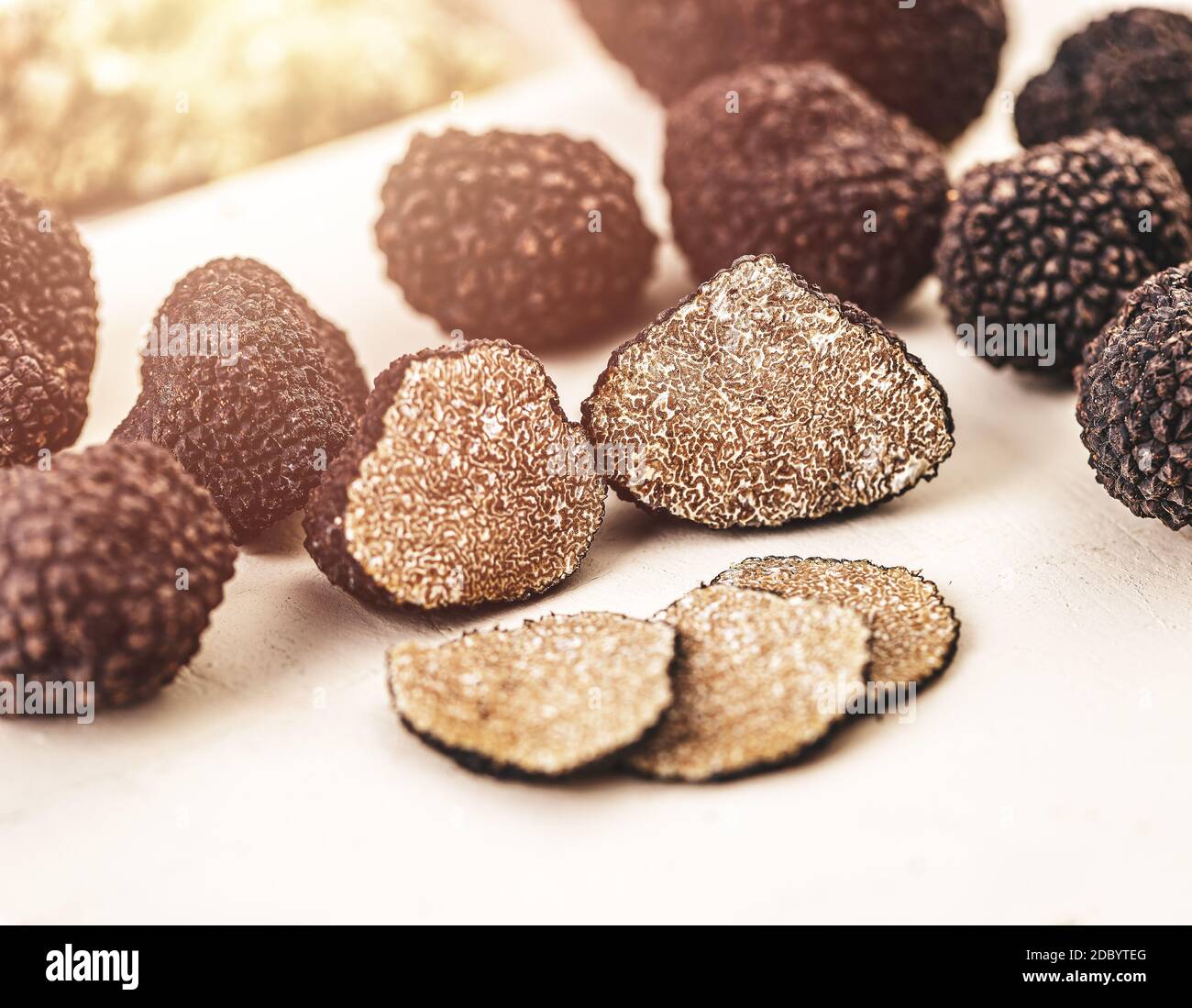 Whole truffle hi-res stock photography and images - Alamy
