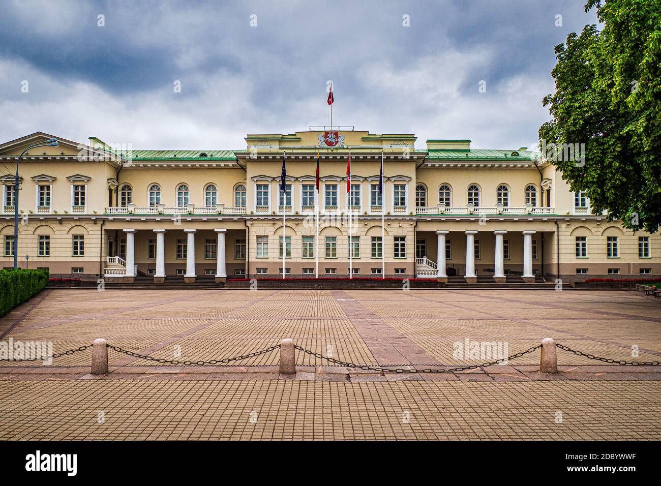 Office of the President of the Republic of Lithuania Stock Photo - Alamy