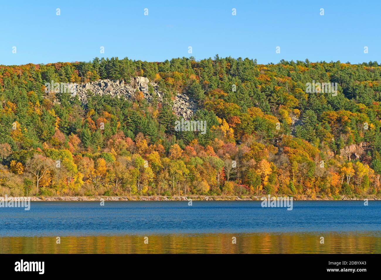 Calm Waters and Fall Colors in Devils Lake State Park in Wisconsin ...