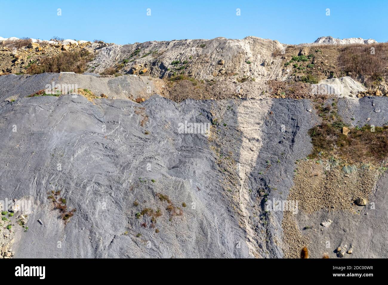 Hillslope hi-res stock photography and images - Alamy
