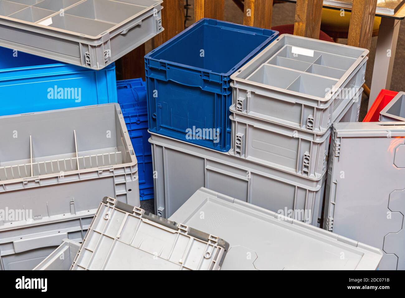 Transport boxes hi-res stock photography and images - Alamy