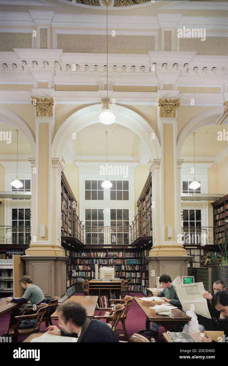 1997, The interior of Edinburgh central Library, Scotland. UK Stock ...