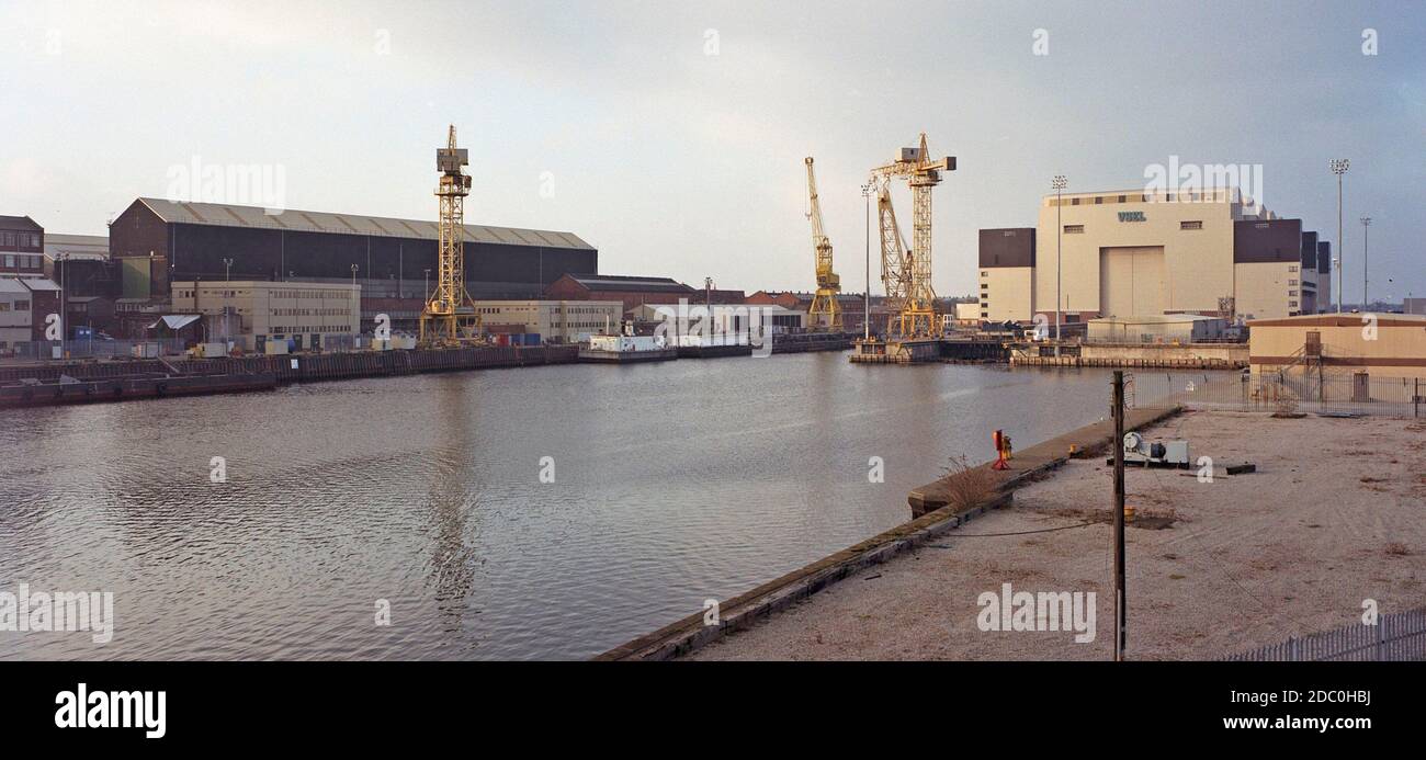Vickers shipbuilders at barrow in furness hi-res stock photography and ...