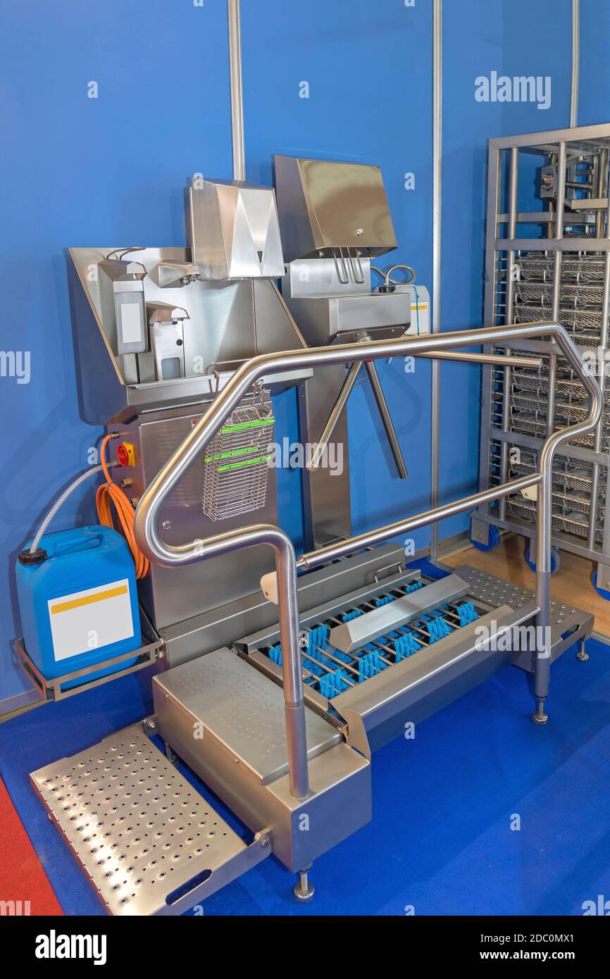 Cleaning and Washing Station at Factory Entrance Stock Photo - Alamy