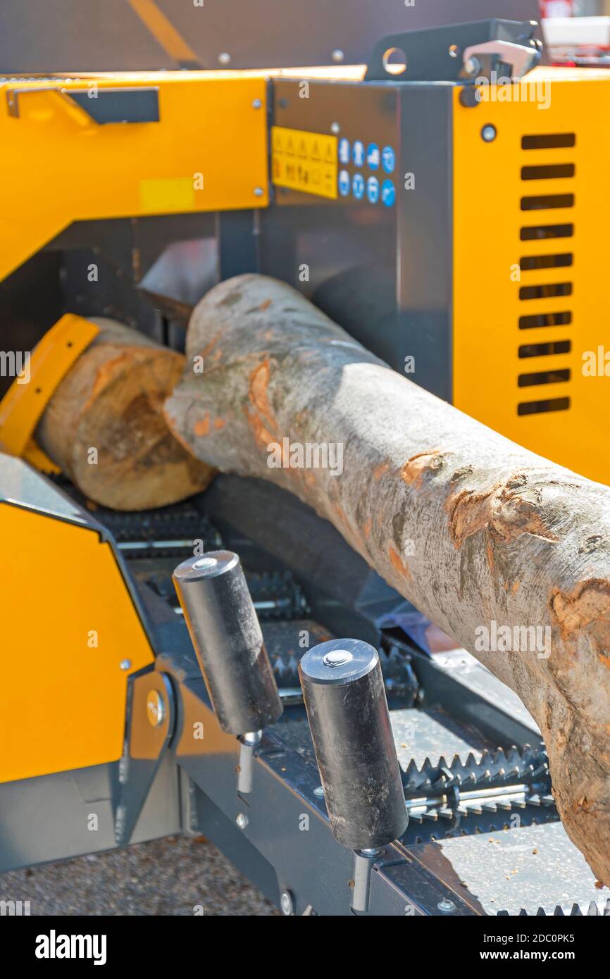 Automated Firewood Logs Processing Machinery Equipment Stock Photo - Alamy