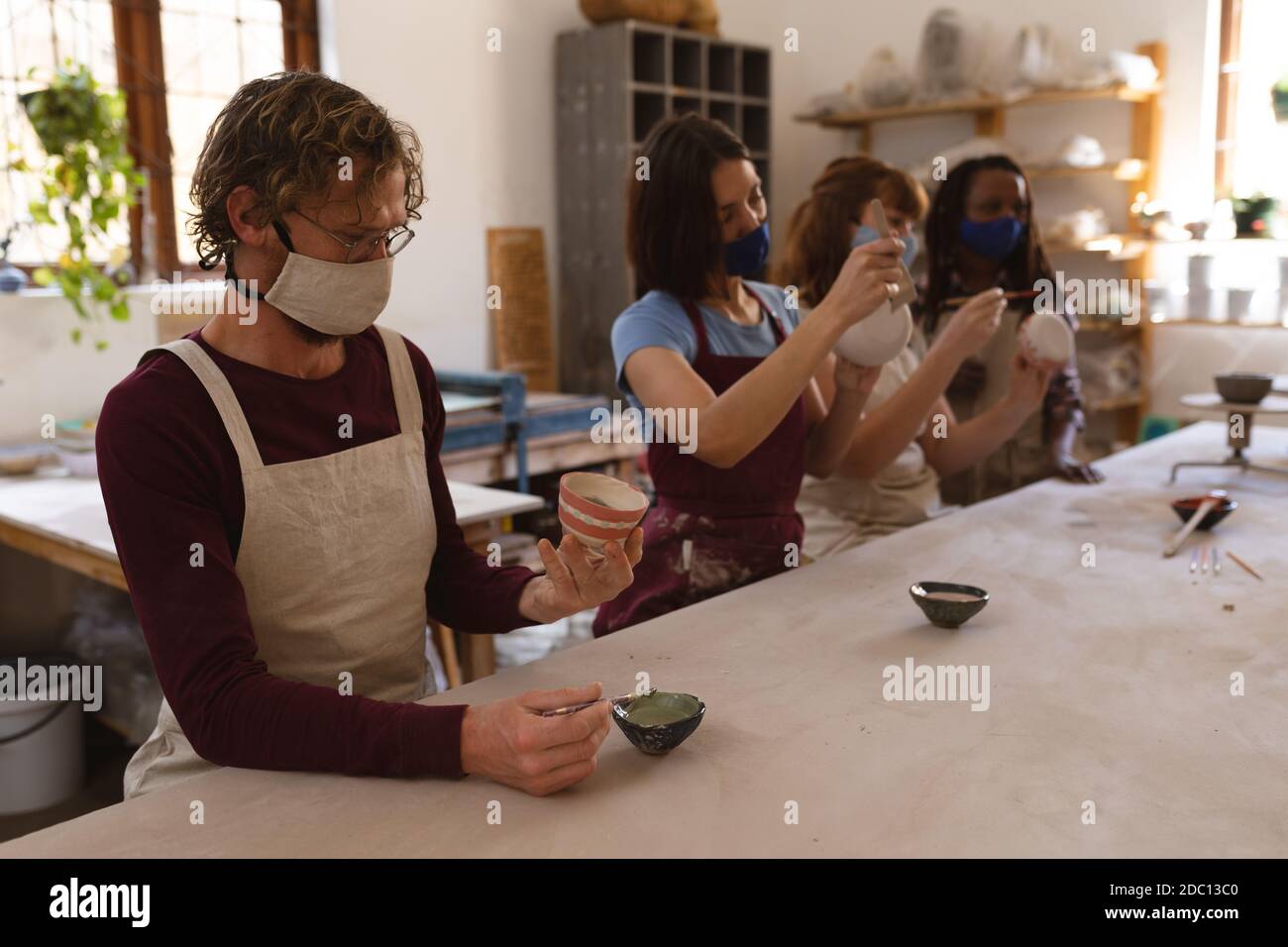 Multi ethnic group people concept hi-res stock photography and images ...