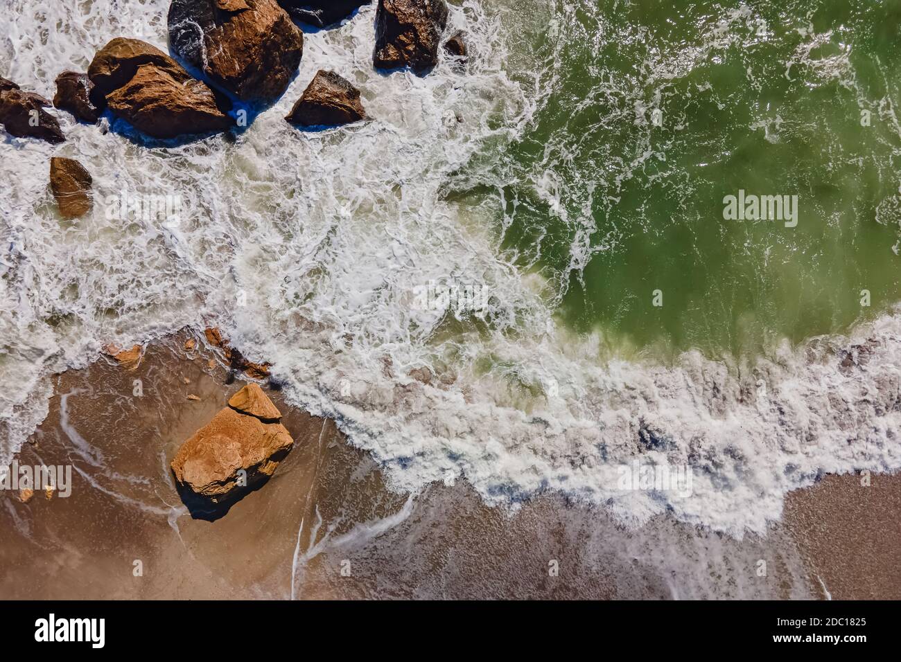 Drone scenery marine seashore beach hi-res stock photography and images ...