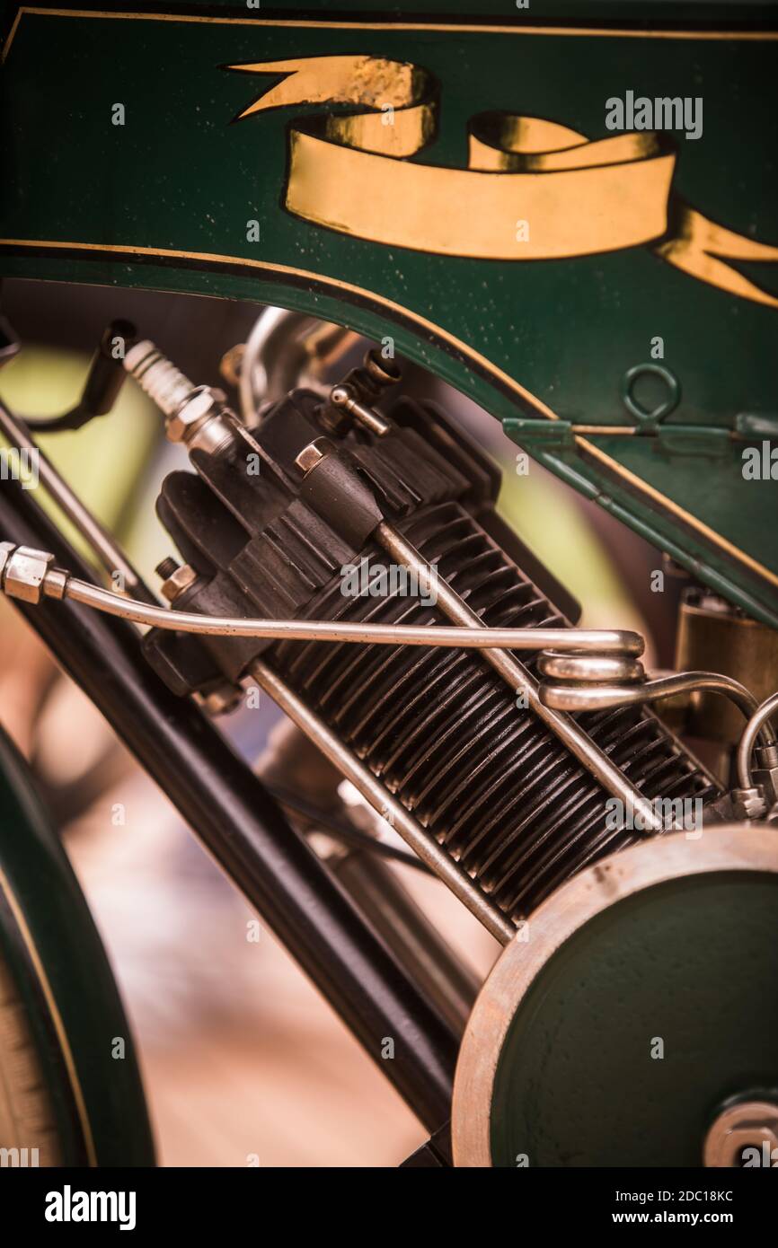 History pedal bike engine hi-res stock photography and images - Alamy