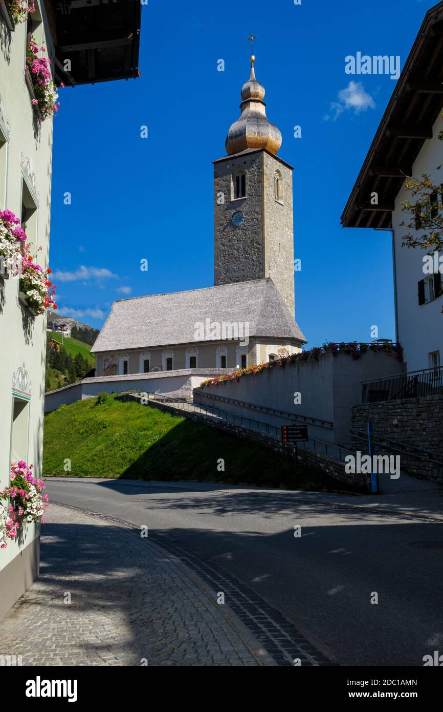 Arlberg hi-res stock photography and images - Alamy