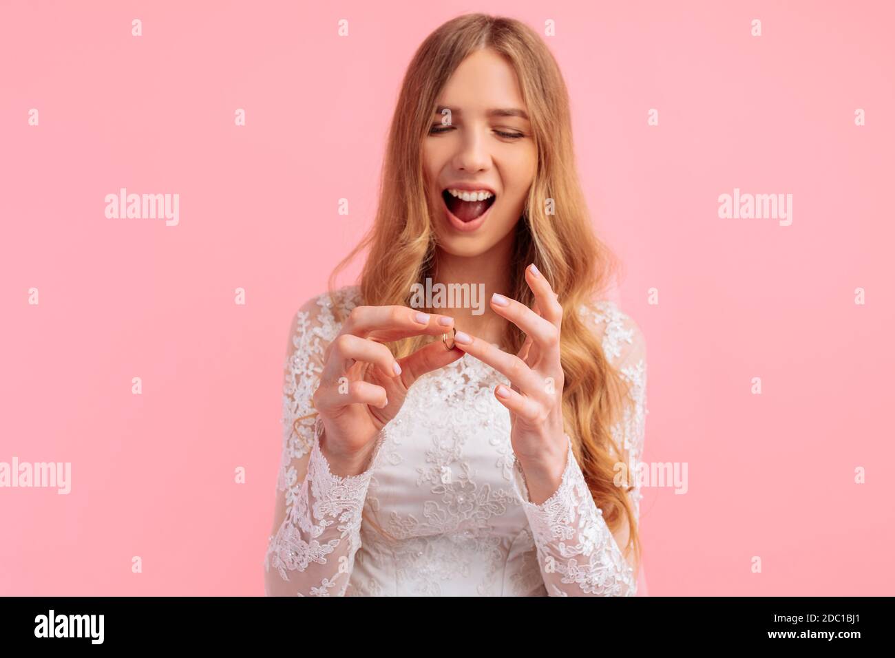 Excited bride hi-res stock photography and images - Alamy