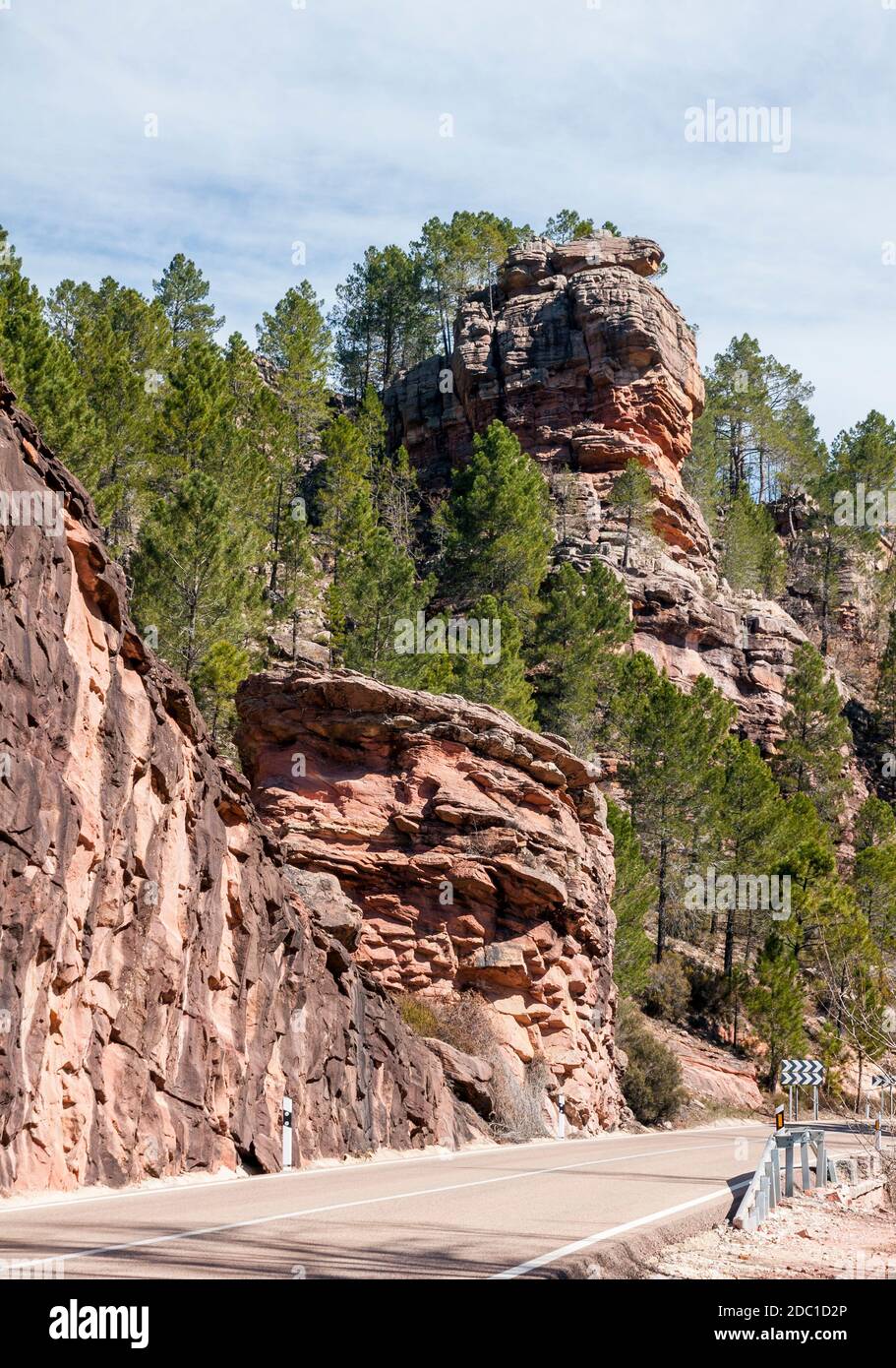 Rocas rojas hi-res stock photography and images - Alamy