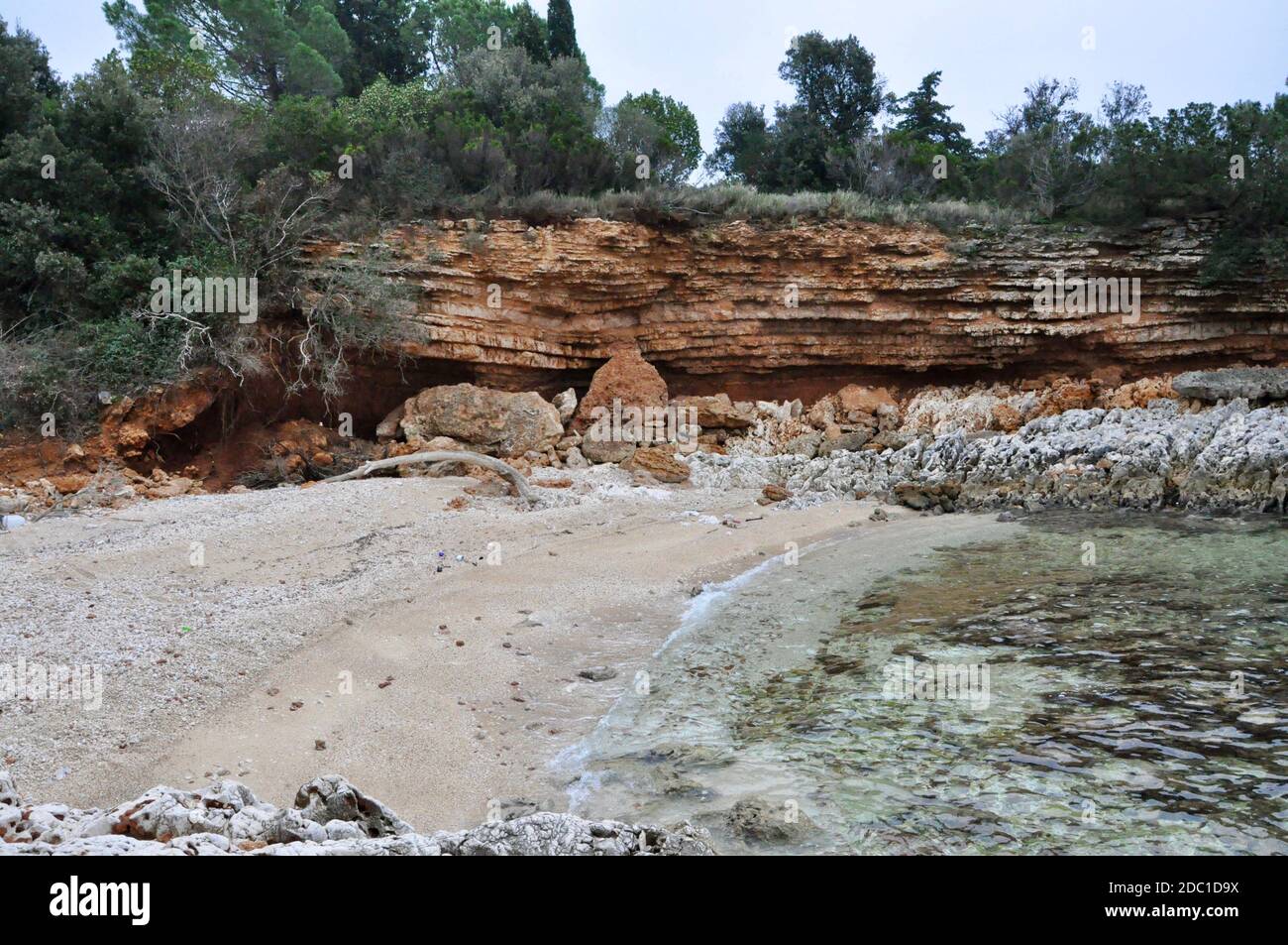 Croatian beach hi-res stock photography and images - Alamy