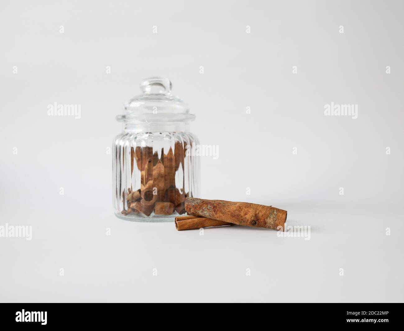 Ceylon cinnamon isolated on a white background Stock Photo - Alamy