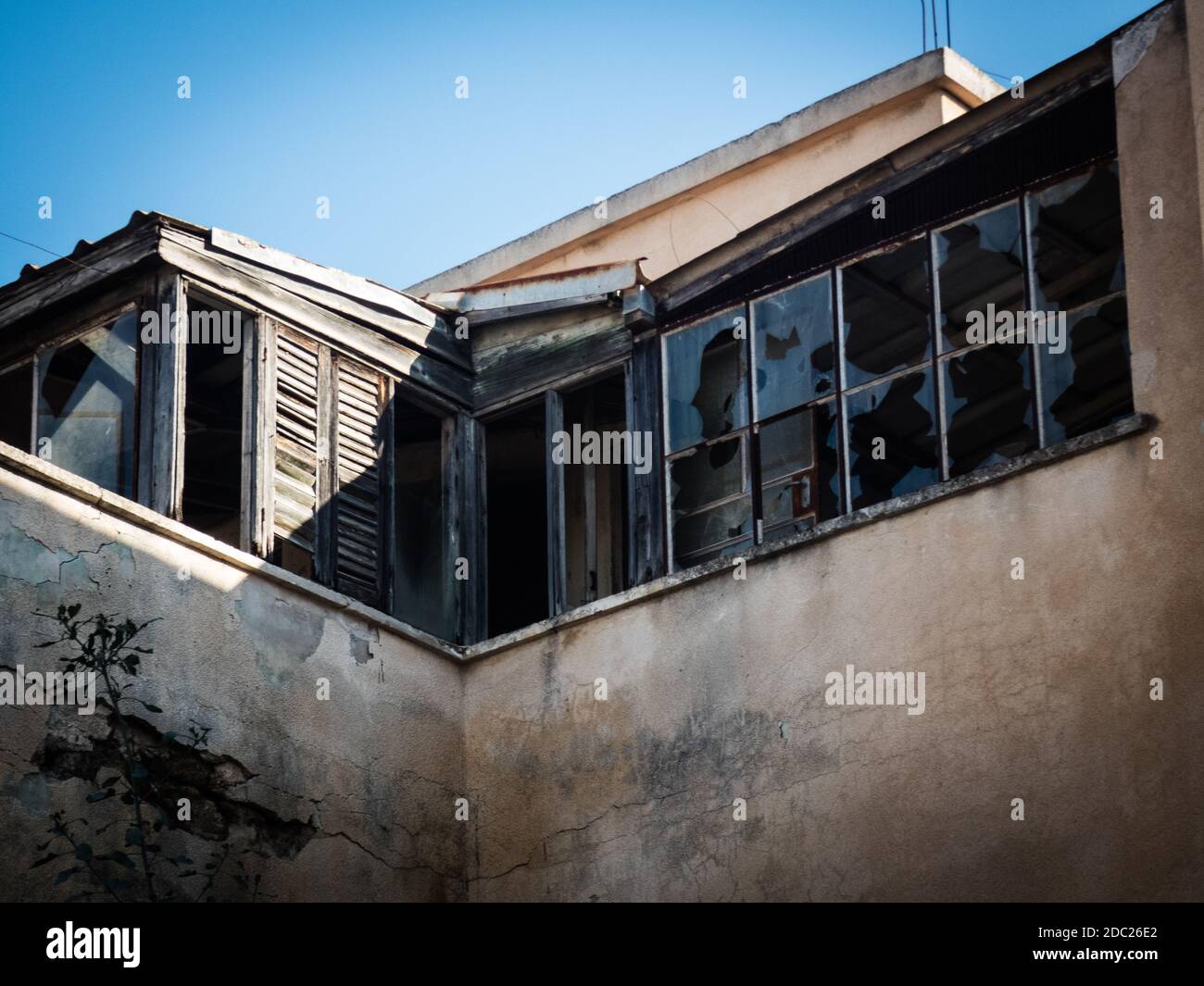 From holiday paradise, to ghost town, Varosha, the Cypriot forbidden ...