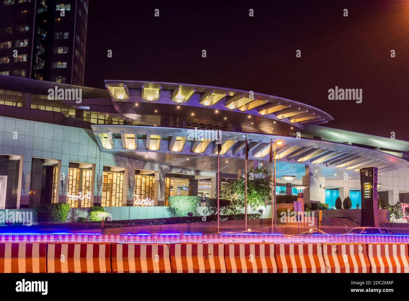 Shopping in riyadh hi-res stock photography and images - Alamy