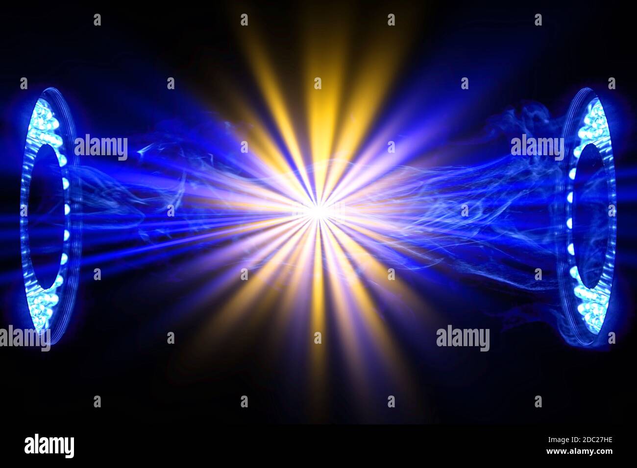 Lighting connection hi-res stock photography and images - Alamy