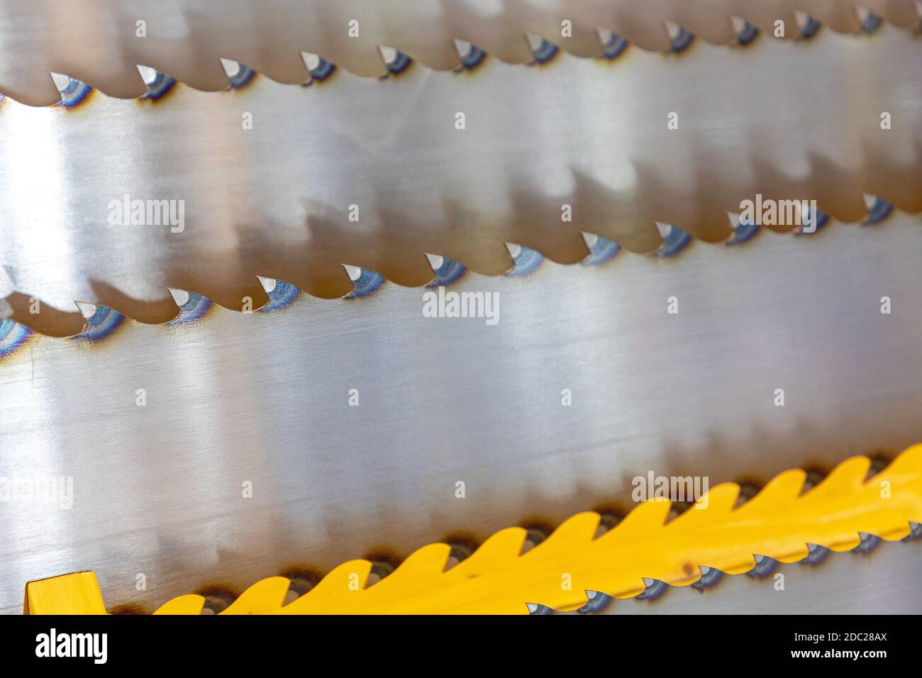 Tooth saw hi-res stock photography and images - Alamy