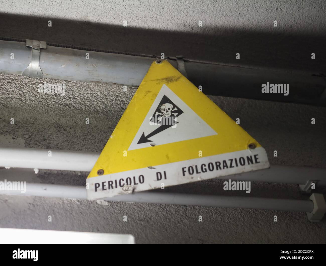 Italian safety sign Pericolo di Folgorazione (translation Danger ...