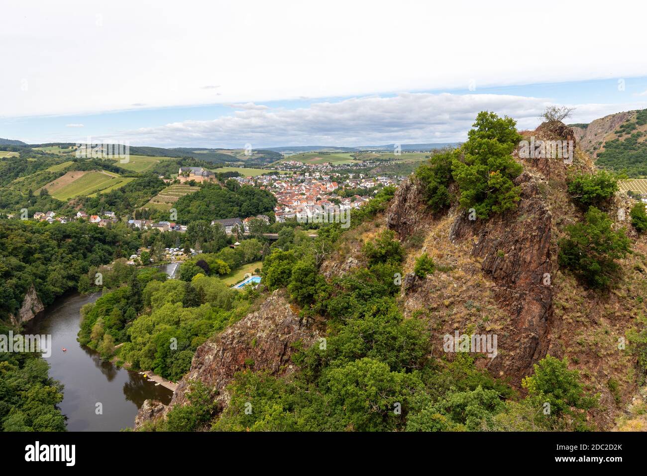 Scenic view from Rheingrafenstein at landscape with river nahe and Bad ...