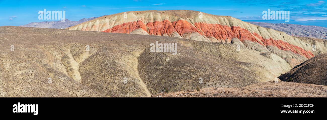 Striped hills hi-res stock photography and images - Alamy