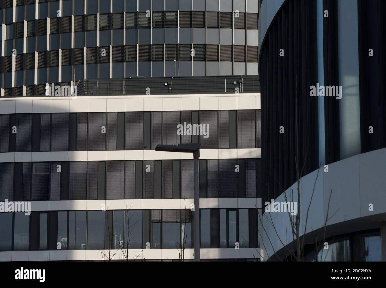 Facade feature hi-res stock photography and images - Alamy