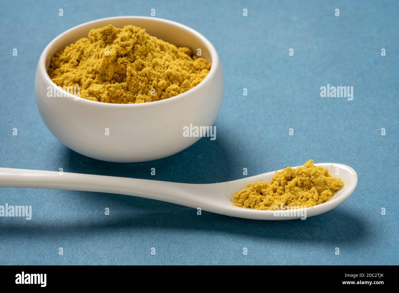 bee pollen powder loaded with protein, essential amino acids, vitamins ...