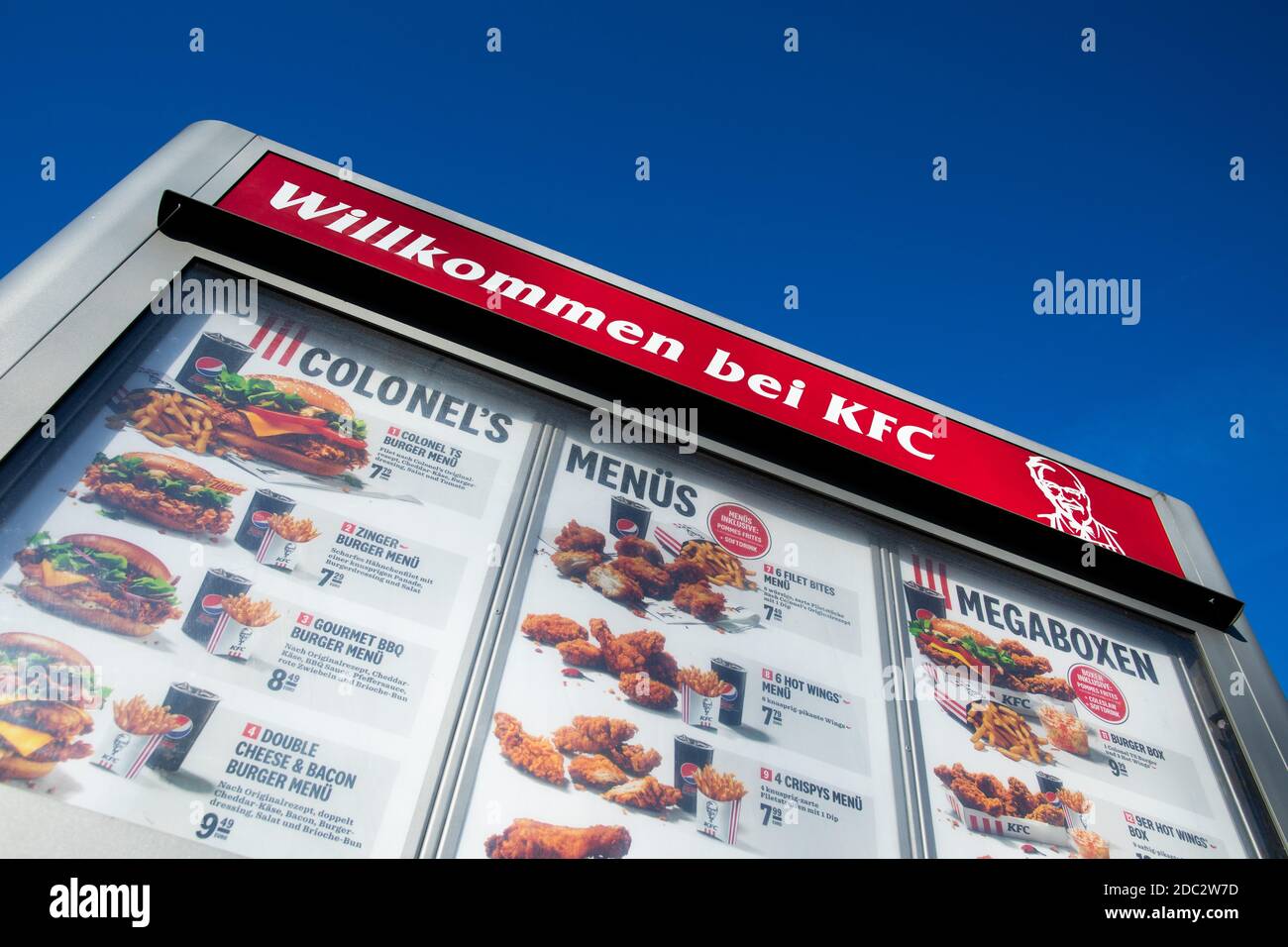 18 November 2020, North Rhine-Westphalia, Duesseldorf: Above the menu ...