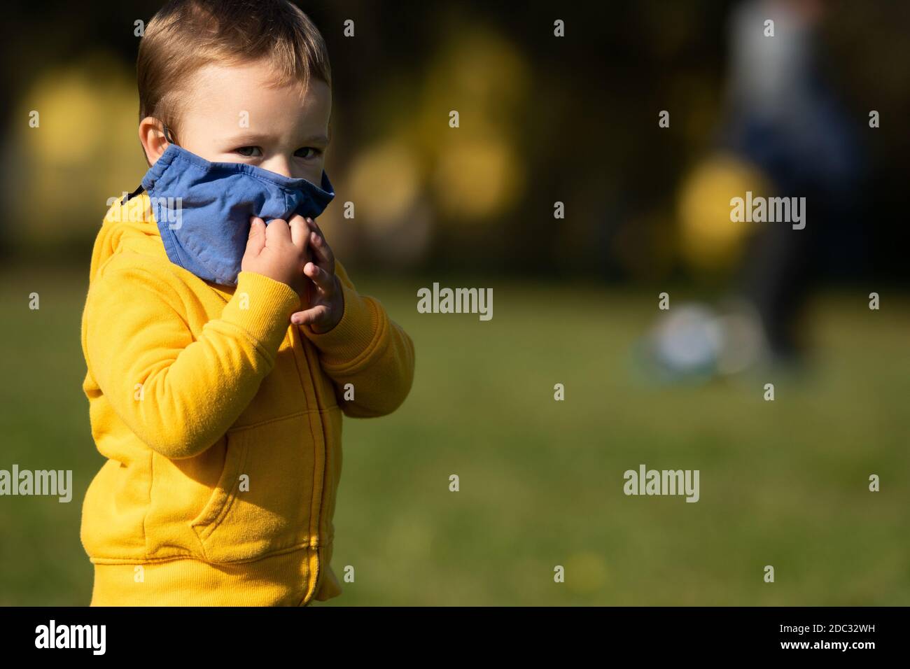 Boy wearing a mask hi-res stock photography and images - Alamy