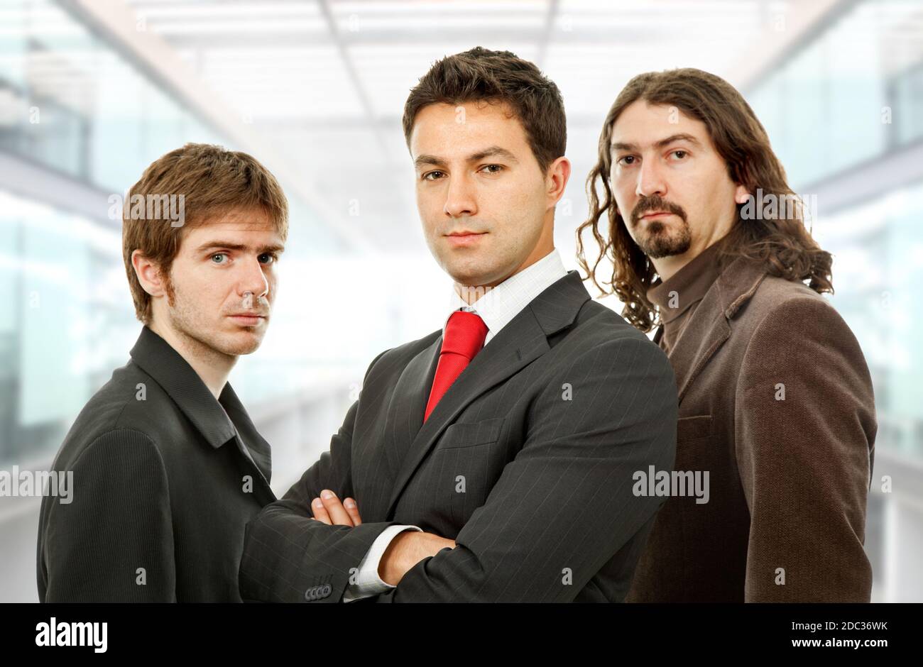 Reviewing three person team hi-res stock photography and images - Alamy