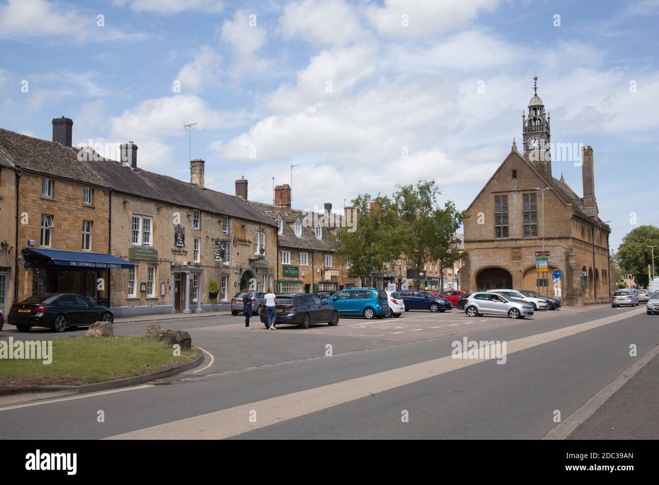 Redesdale Hall on The High Street in Moreton on Marsh in ...