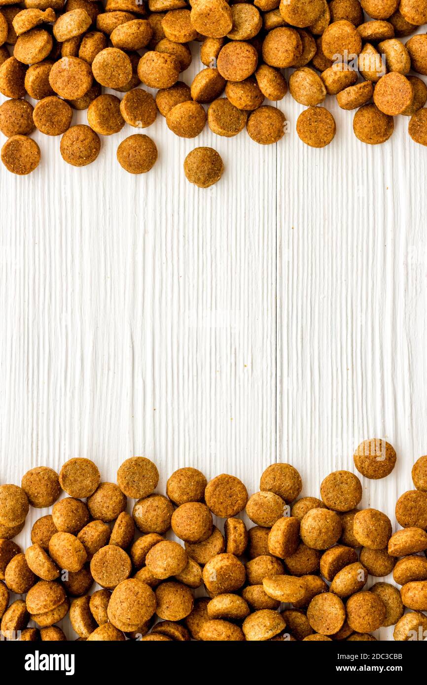 Frame of dog dry food, top view Stock Photo - Alamy