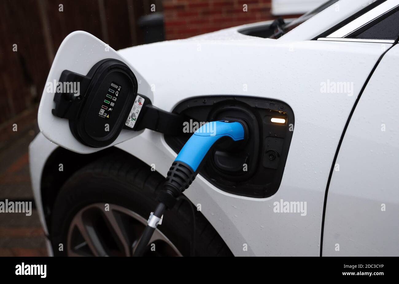 Electricity ampics hi-res stock photography and images - Alamy