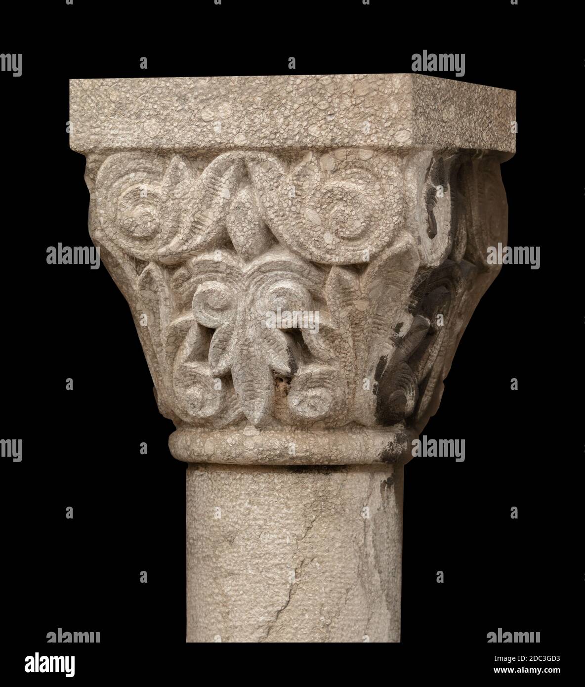 Entasis columns hi-res stock photography and images - Alamy