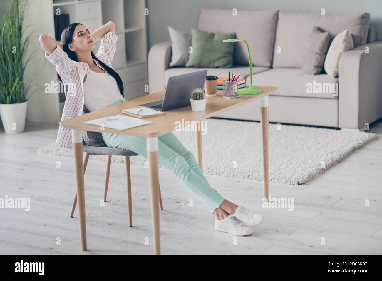 Profile full length photo of chilling woman broker changing pose ...