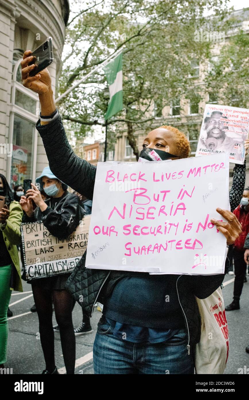 Selfie protest hi-res stock photography and images - Alamy