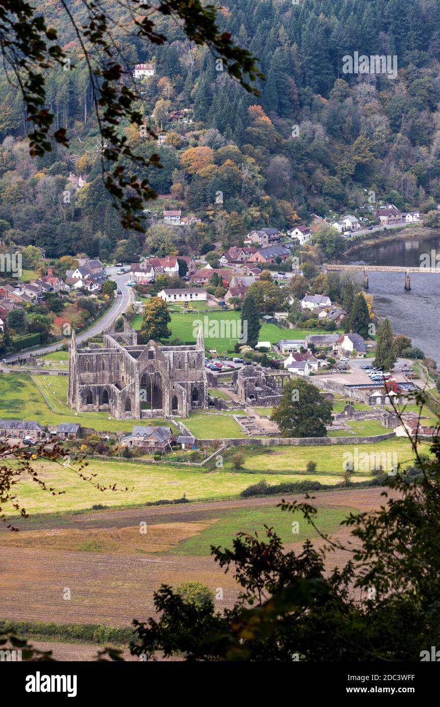 Devil’s pulpit wales hi-res stock photography and images - Alamy