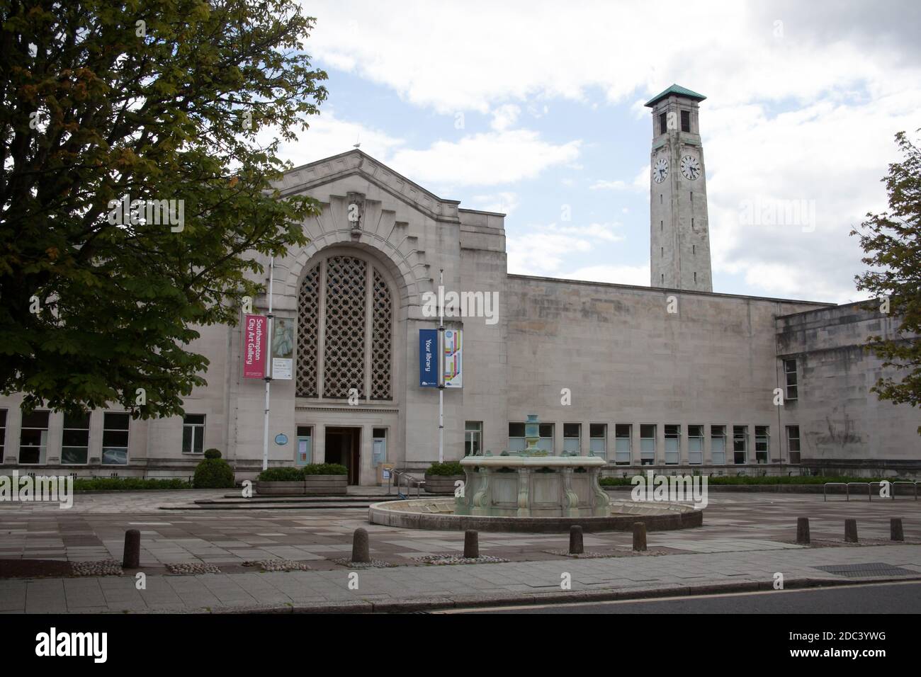 Southampton cultural heritage hi-res stock photography and images - Alamy