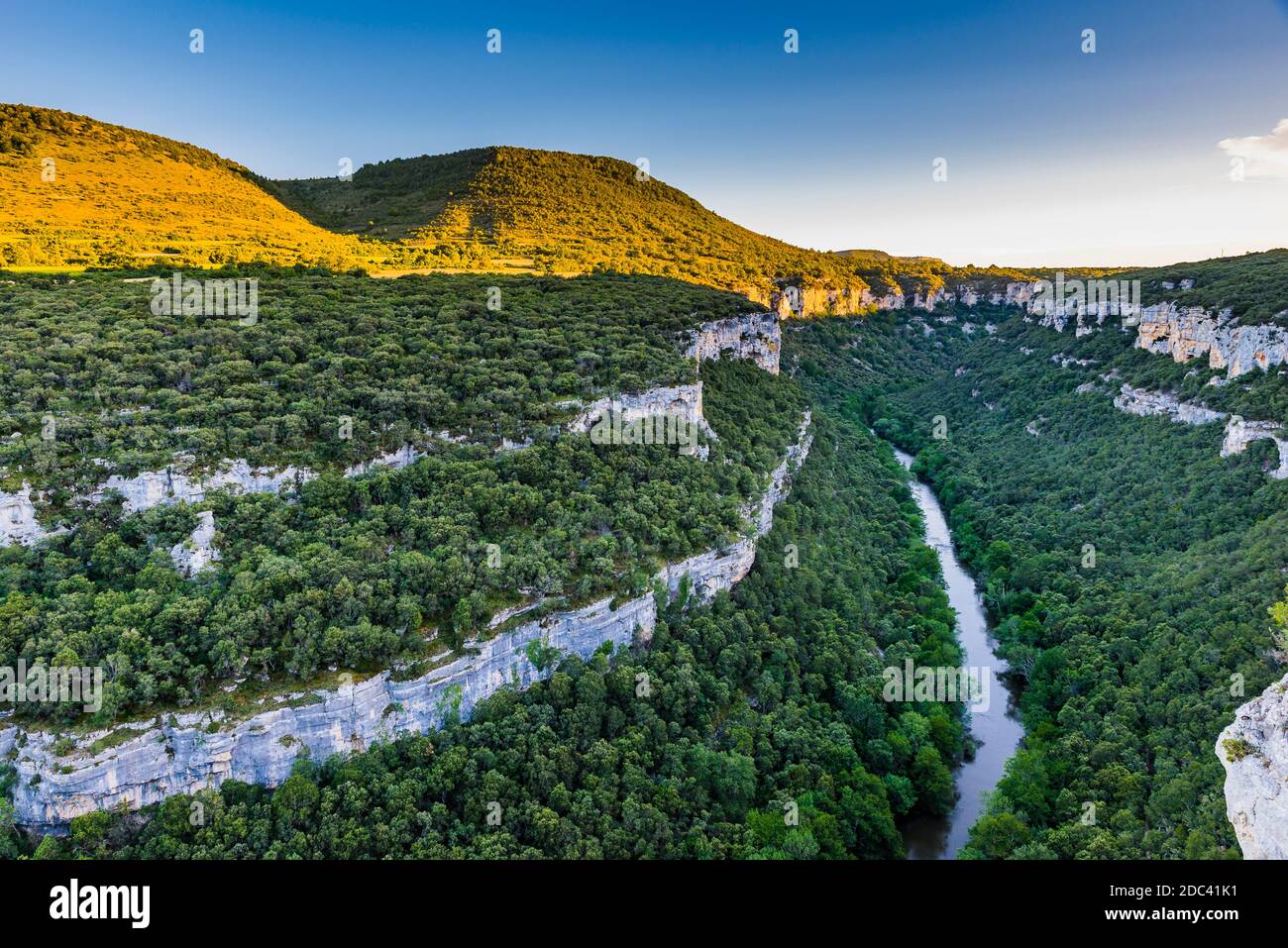 Ebro basin hi-res stock photography and images - Alamy