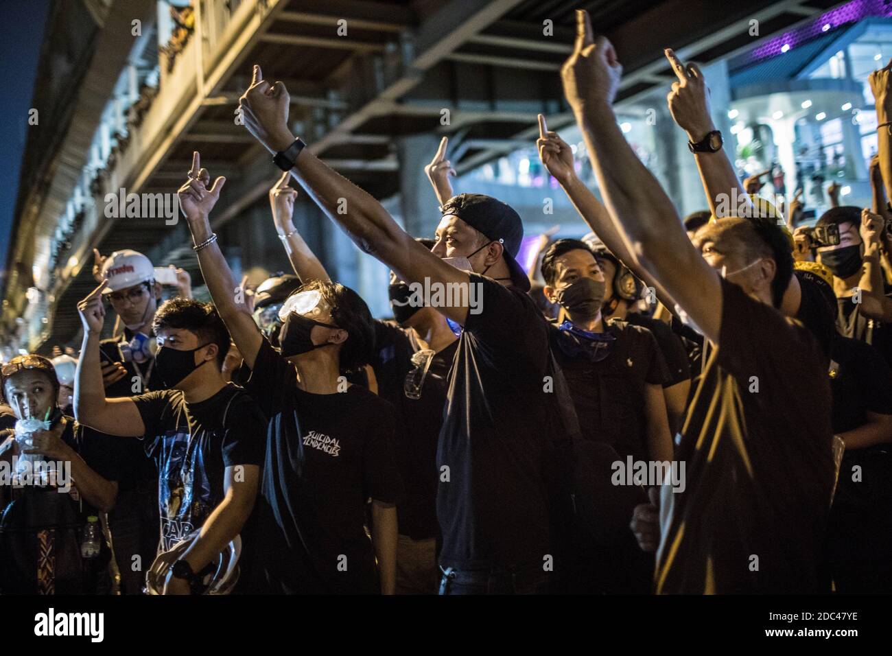 Middle finger to 2020 hi-res stock photography and images - Alamy