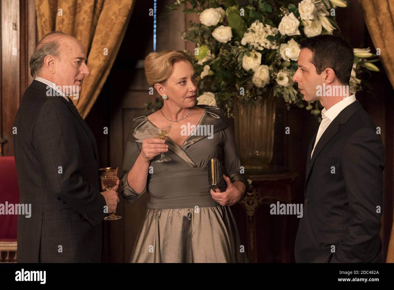 USA. Jeremy Strong , J. Smith-Cameron and Peter Friedman in a scene ...