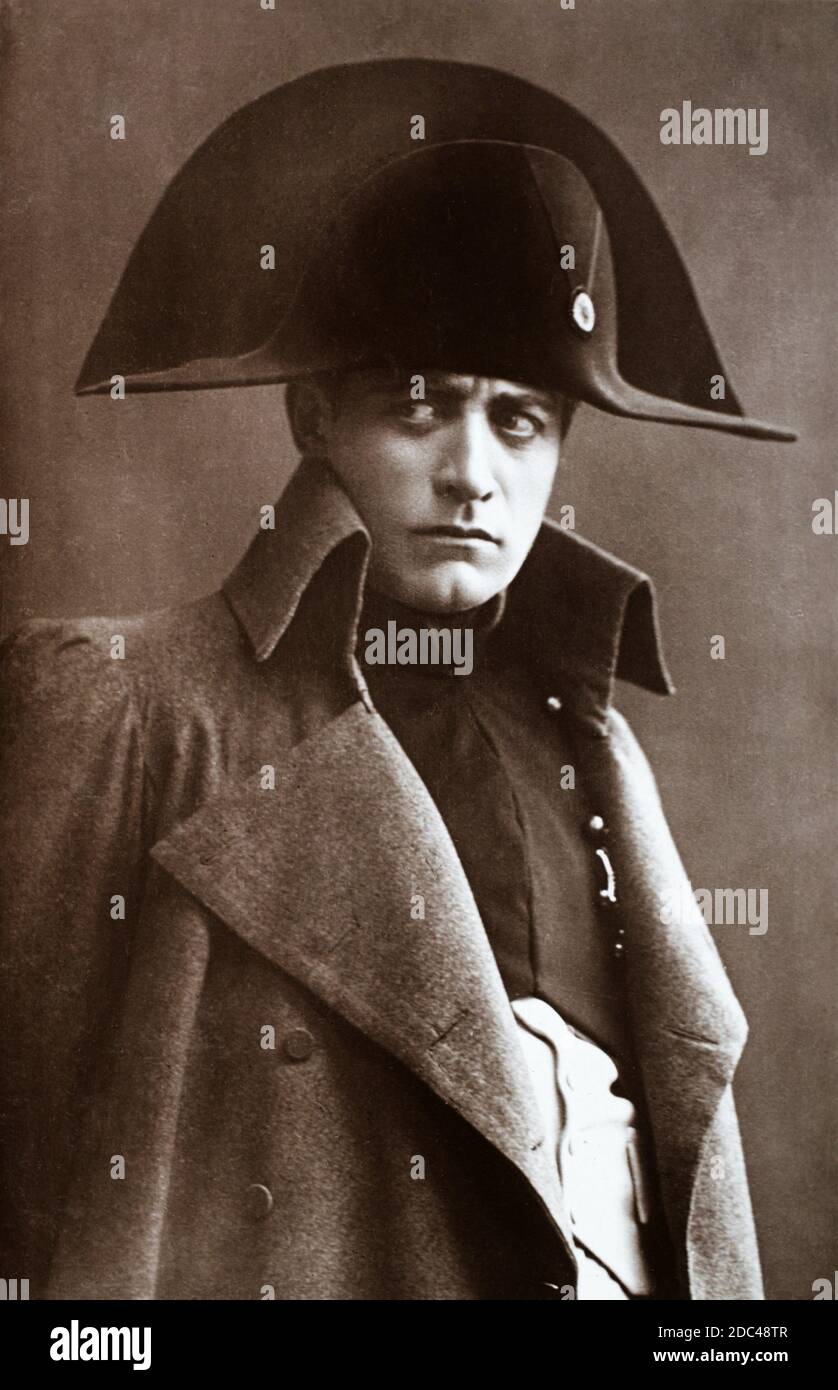 The notable Victorian actor and manager Lewis Waller (1860 – 1915 ...