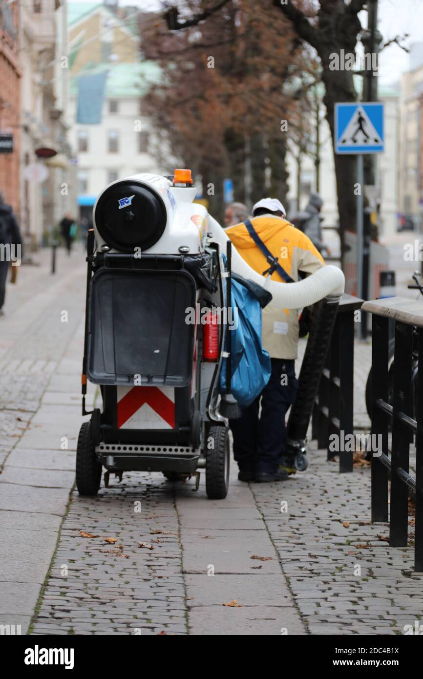 Advanced cleaning hi-res stock photography and images - Alamy