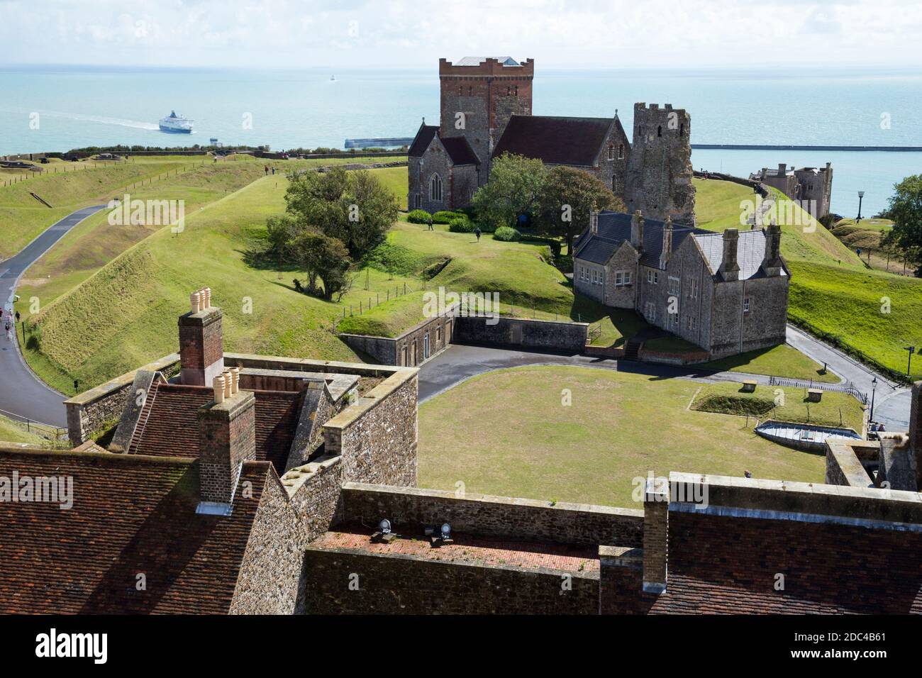 Dover roman lighthouse sea hi-res stock photography and images - Alamy