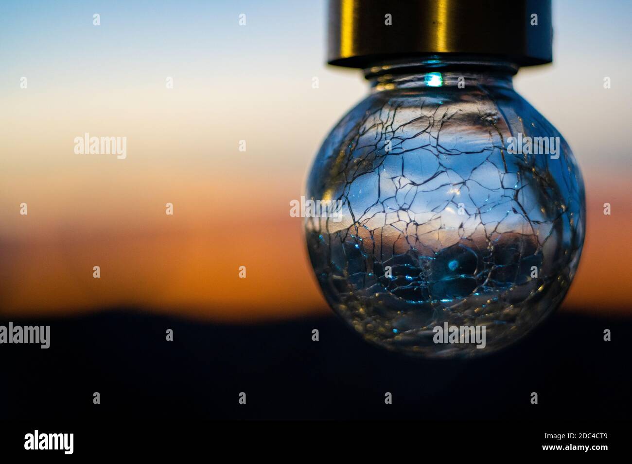 Glass bulb hi-res stock photography and images - Alamy