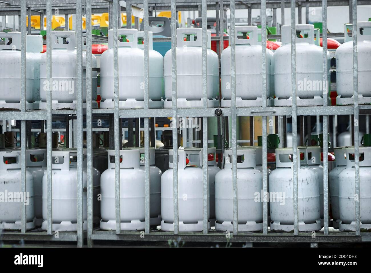Petroleum gas bottles hi-res stock photography and images - Alamy