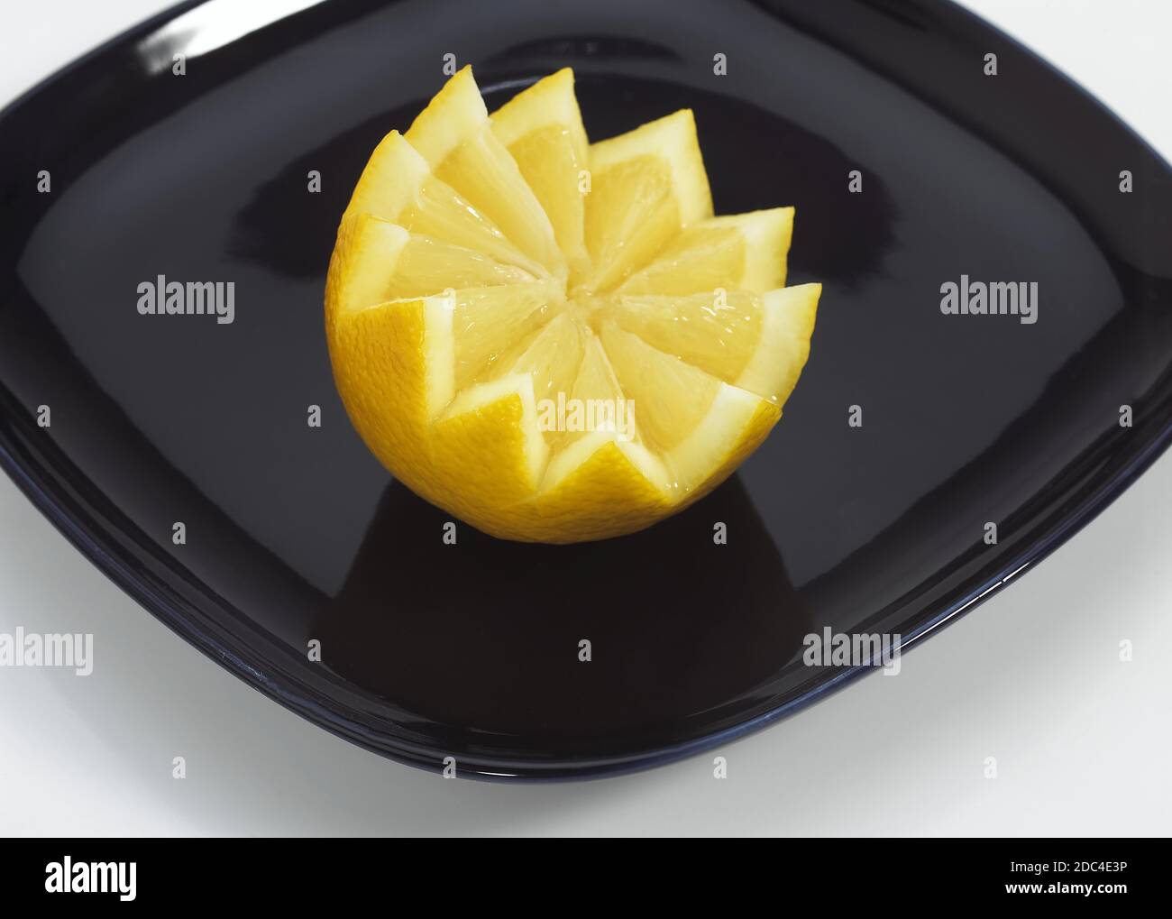Yellow lemon citrus aurantifolia hi-res stock photography and images ...