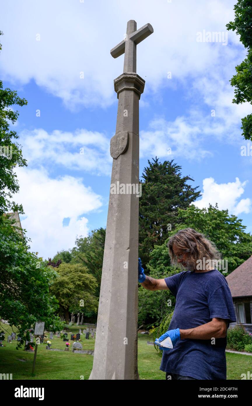 Marchwood hi-res stock photography and images - Alamy