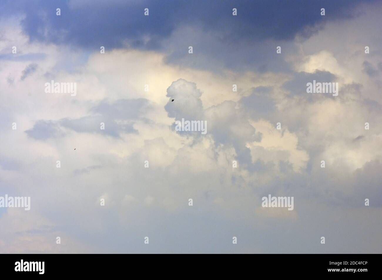 Sorm clouds hi-res stock photography and images - Alamy