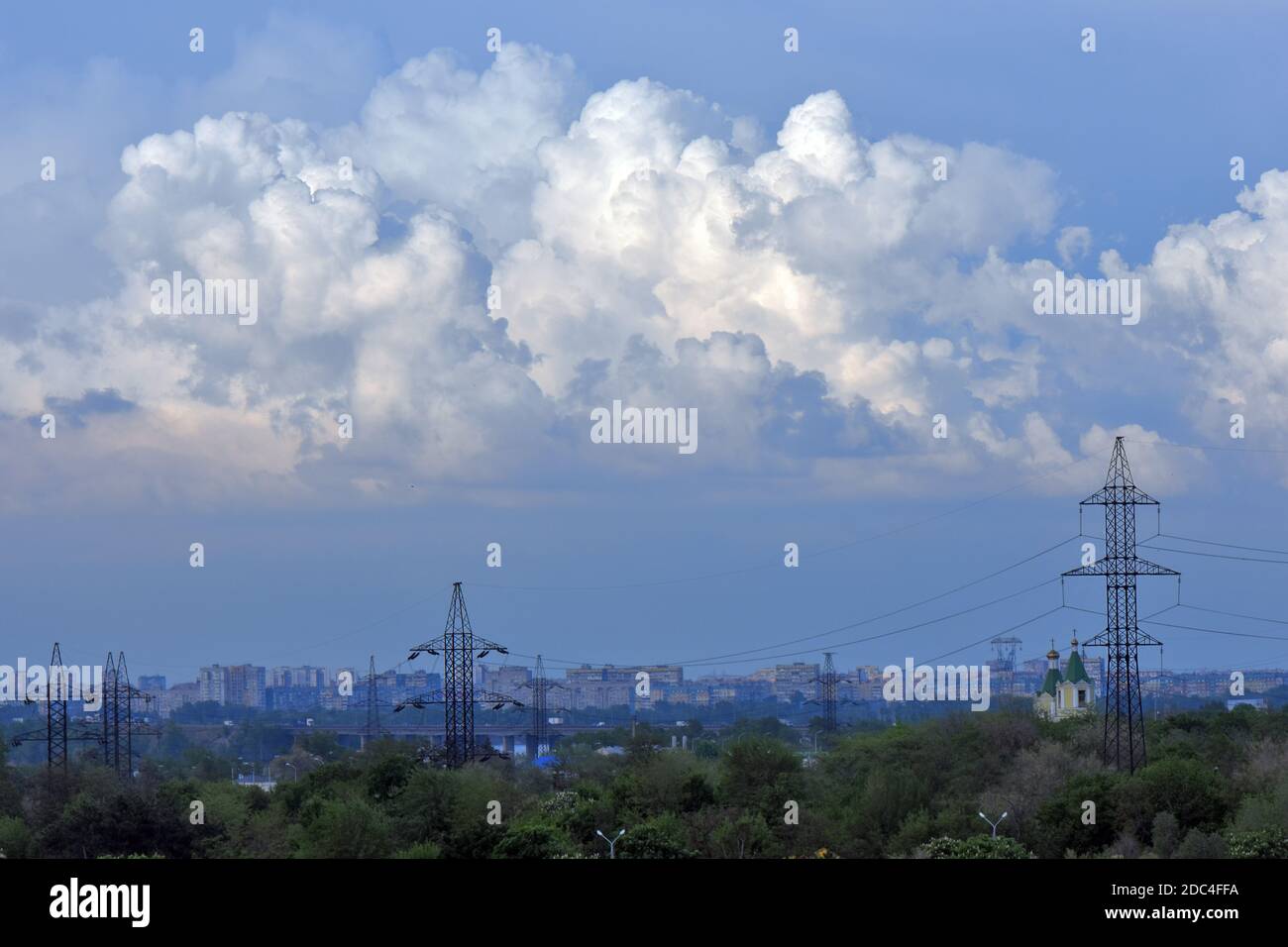 Sorm clouds hi-res stock photography and images - Alamy